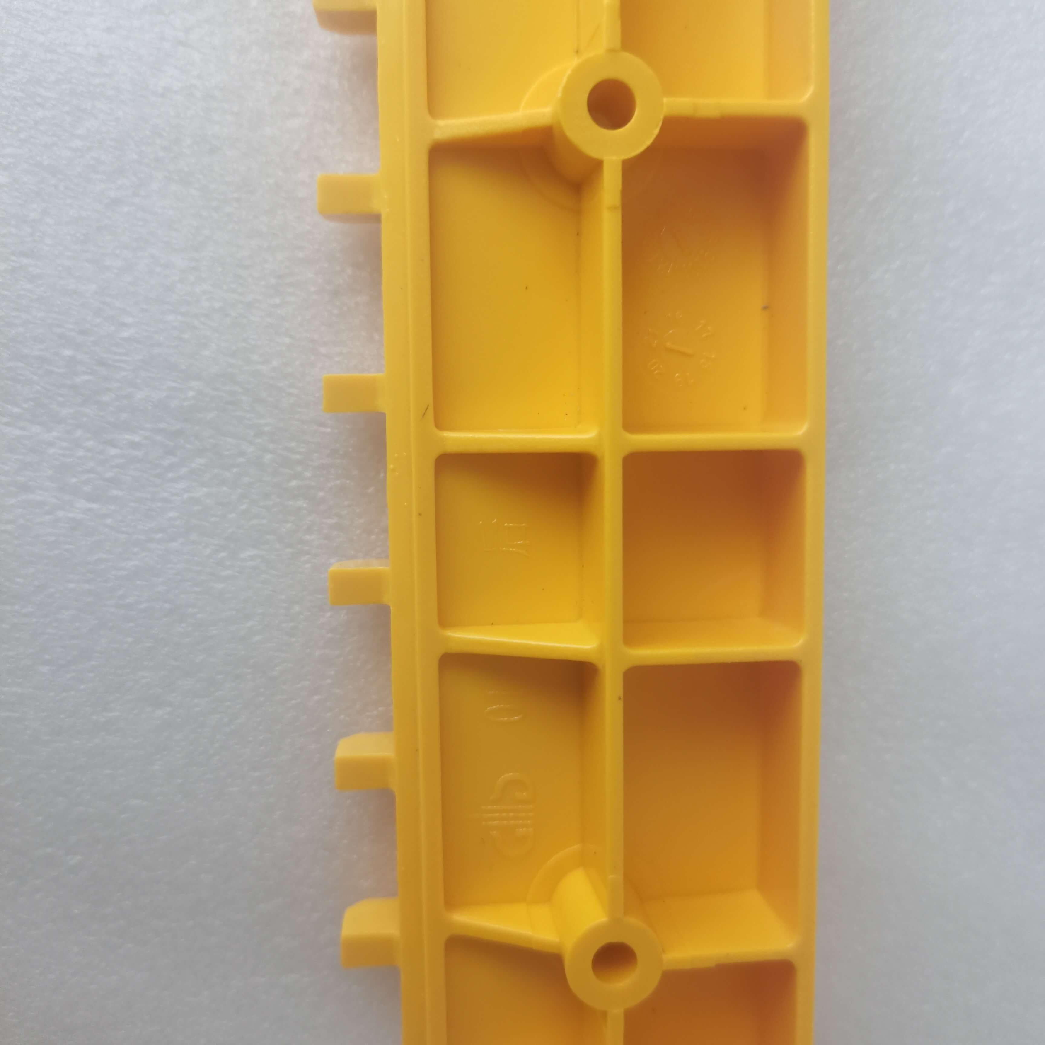 Thyssenkrupp Step Frame - Fujita Machine Technology Co., Ltd